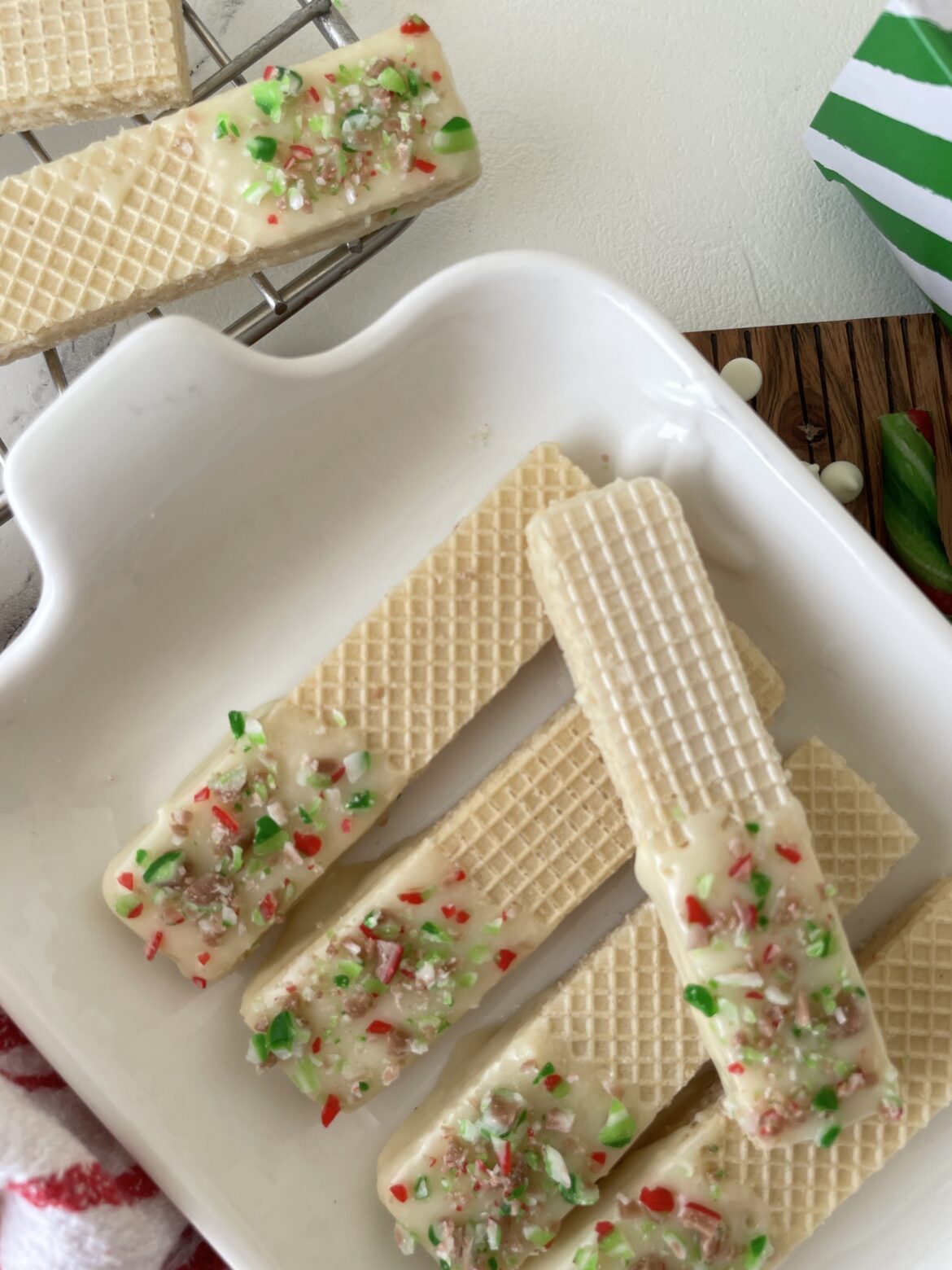 Candy Cane Wafer Cookies - Unique Cooks