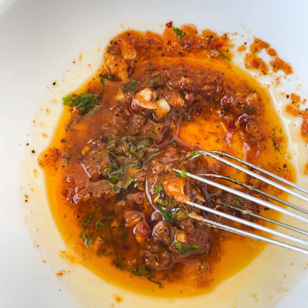 Acili Ezme (Turkish Salsa) - Unique Cooks